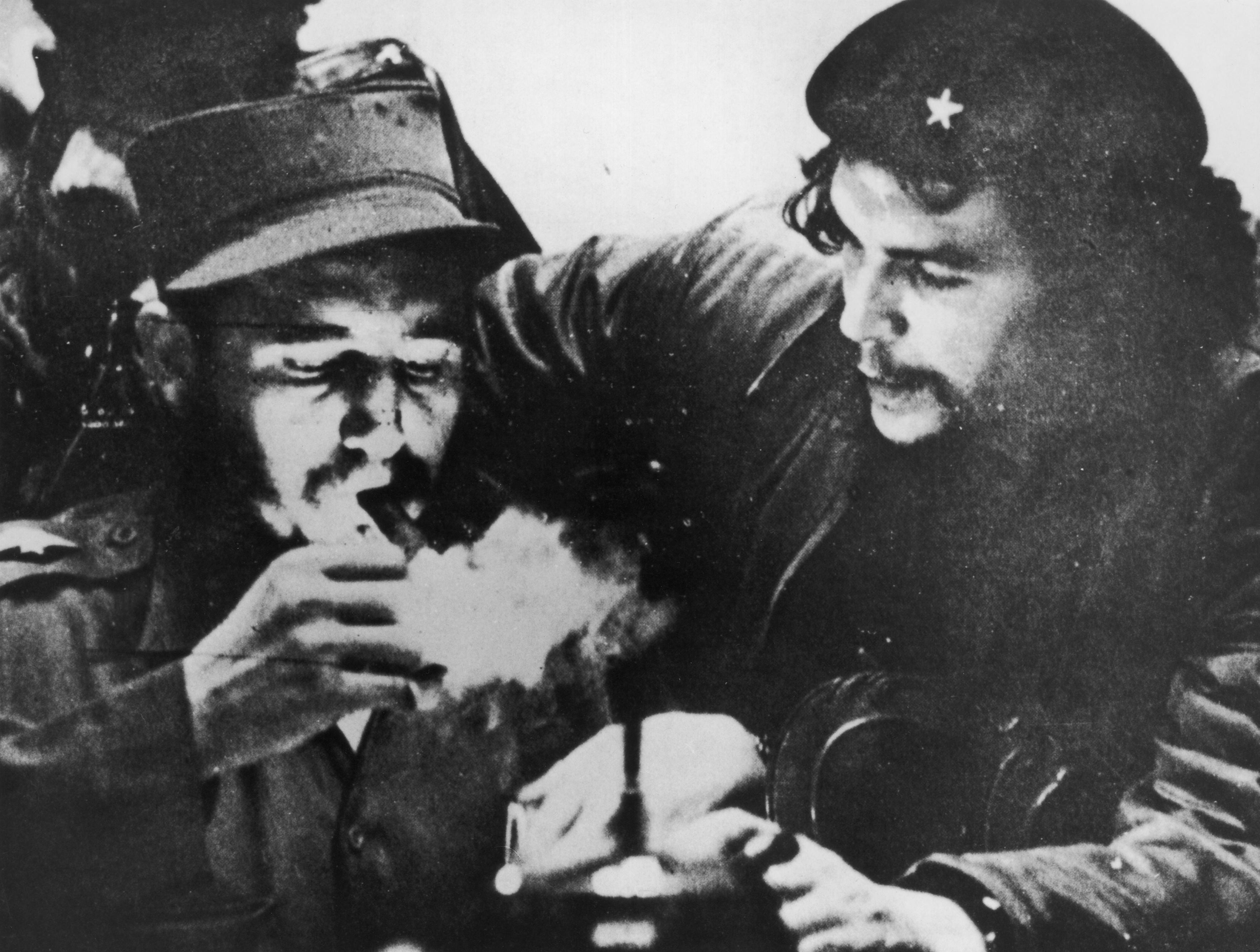 Che Guevara Y Fidel Castro - Argentour